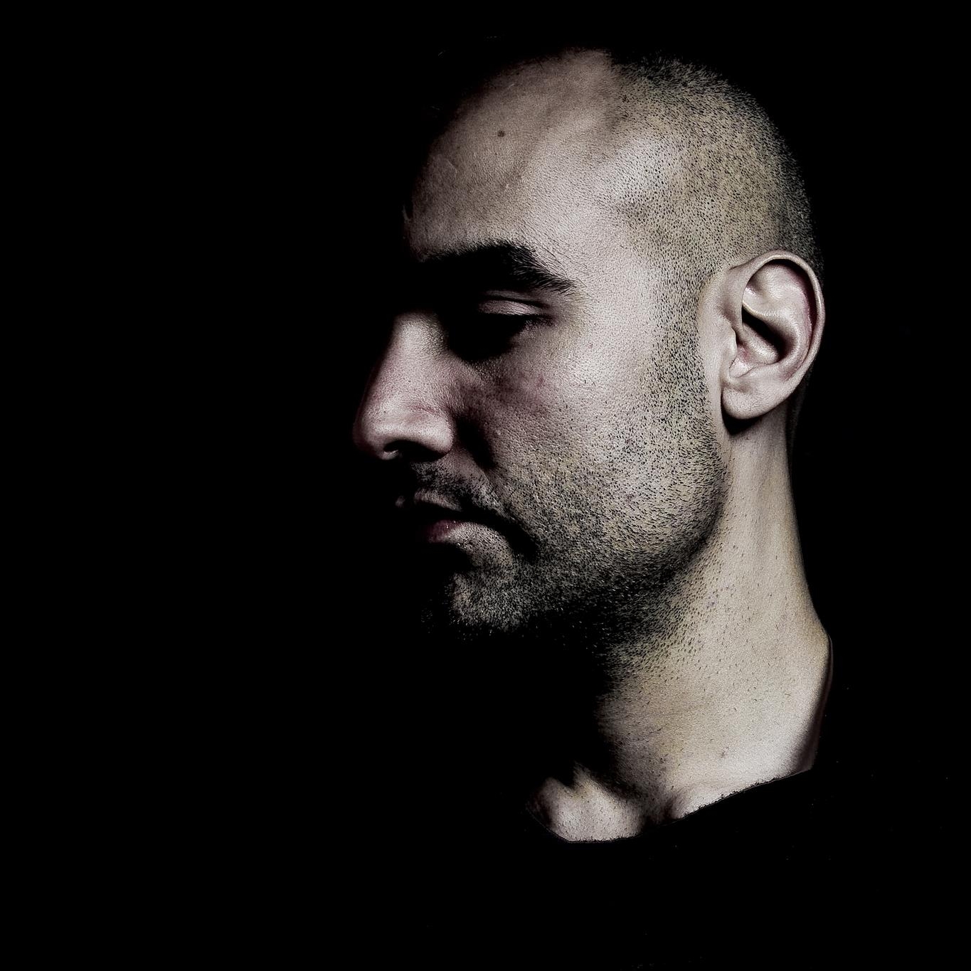 Fri Dec 13 – Paco Osuna